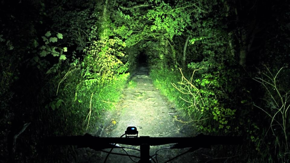 Using LED Bike Lights to Create Your Own Bright Side of the Trail | How ...
