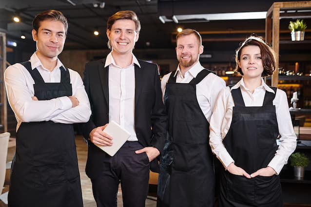The Importance of Restaurant Staff Dress Code | How Important