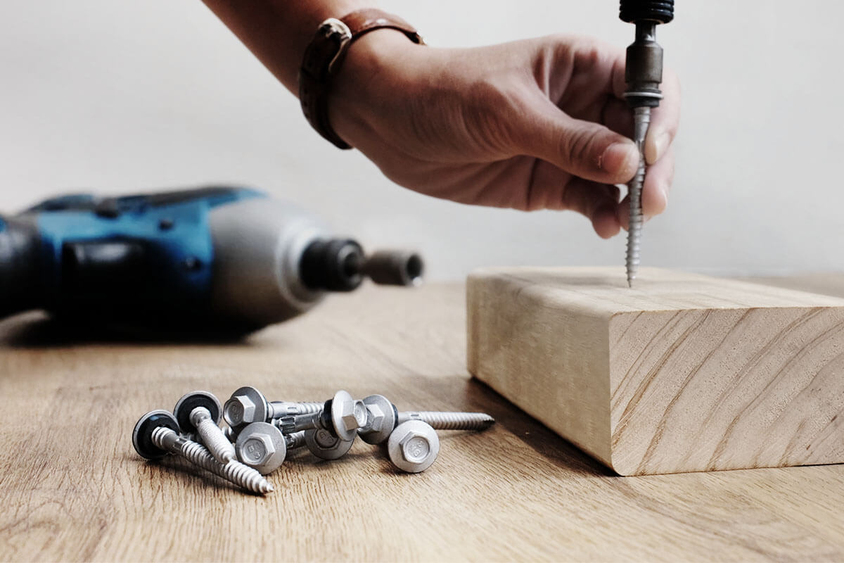 Navigating the Woodwork: A Deep Dive into Timber Screws and the Art of ...